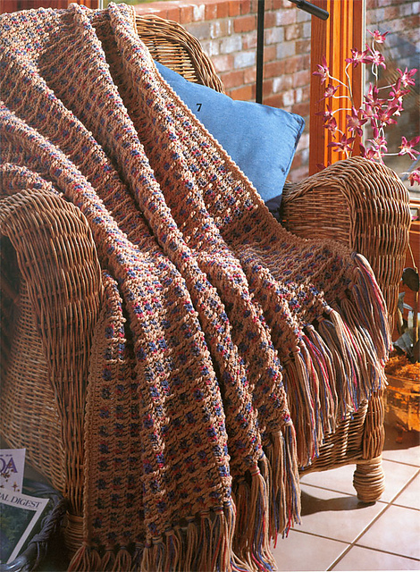 Ravelry: Demure pattern by Anne Halliday