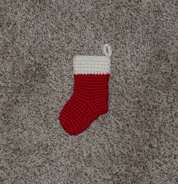 Ravelry: Classic Mini Stocking pattern by Jennifer Lynas