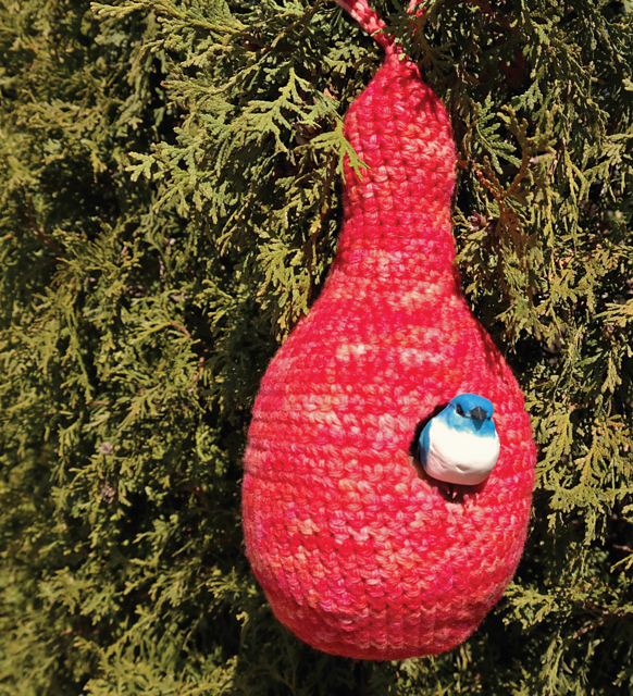 Ravelry: Harper House bird house (crochet) pattern by Crafty Planet
