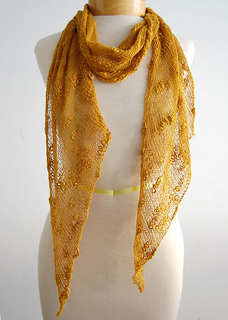 Ravelry: Elliana Scarf pattern by Loop Knits