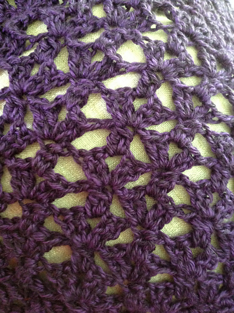 Ravelry: Plum Shawl pattern by Undeniable Glitter- Alyssa