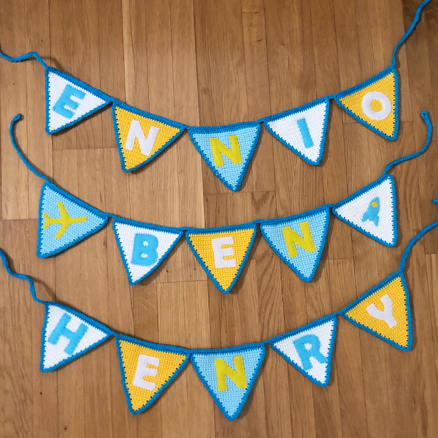 Ravelry: Bright Beautiful Bunting pattern by Katie - Creating Time