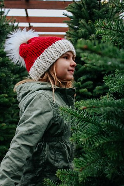 Ravelry: Santa Beanie (kids) pattern by Kelsea Dauth
