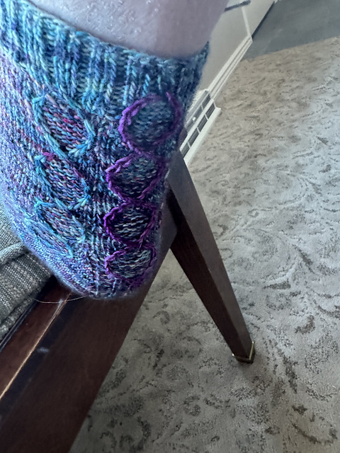 Ravelry: crescendogal's Hydra Scales