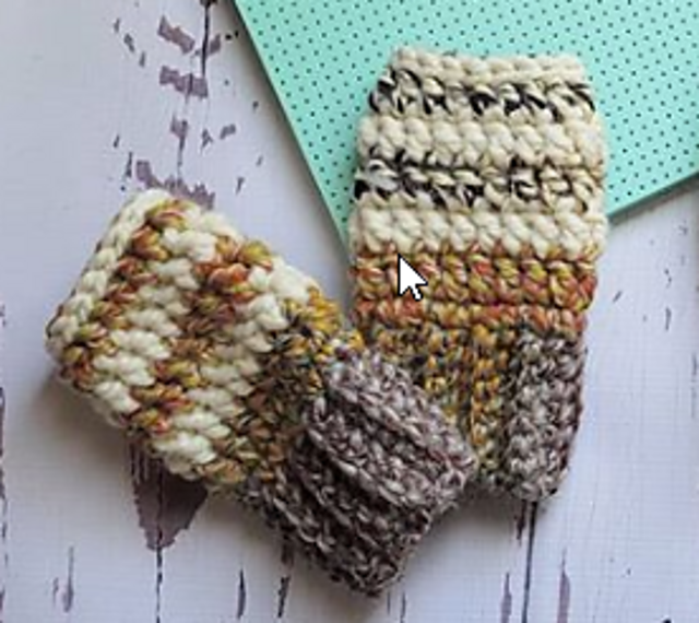 Ravelry: Super Simple Fingerless Gloves pattern by Knifty Knotting