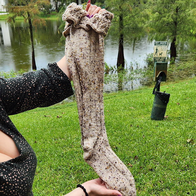 Ravelry: crinaeae's toirneach kilt hose