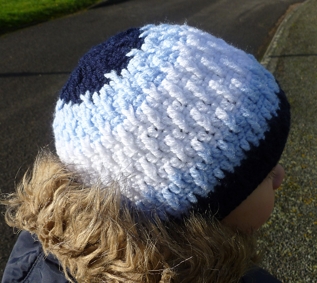 Ravelry: Wavy hat pattern by Luba Davies