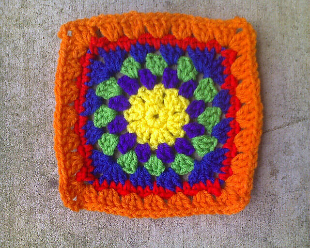 Ravelry: Square E-3 pattern by Leslie Stahlhut