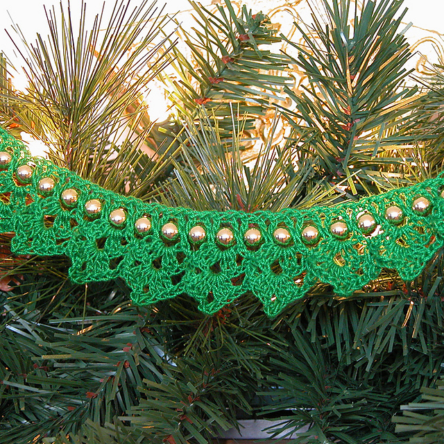 Ravelry: Gorgeous Green Garland pattern by Kathryn A. Clark