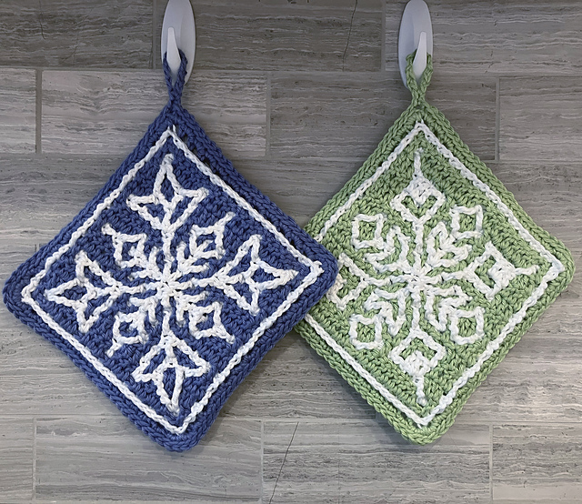 Ravelry: Everything Snowflakes Hot Pad pattern by Kathryn A. Clark