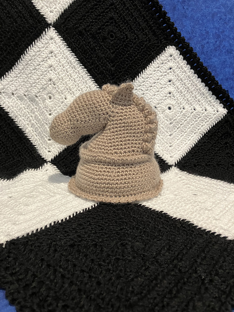 Ravelry: Chess Knight pattern by Kathryn A. Clark