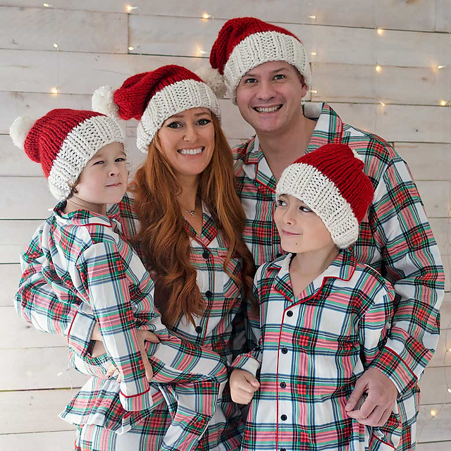 Ravelry: Family Santa Hats pattern by Gina Michele