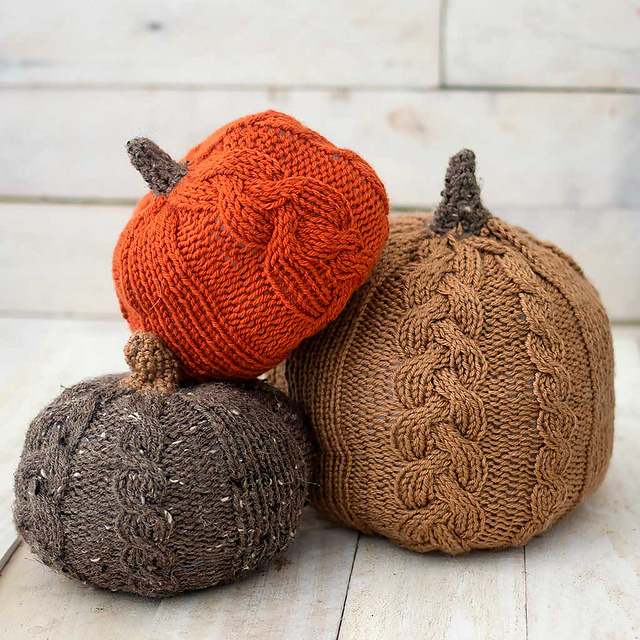 Ravelry: Cable Knit Pumpkins pattern by Gina Michele