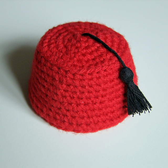 Ravelry: Mini Fez pattern by Debbie made