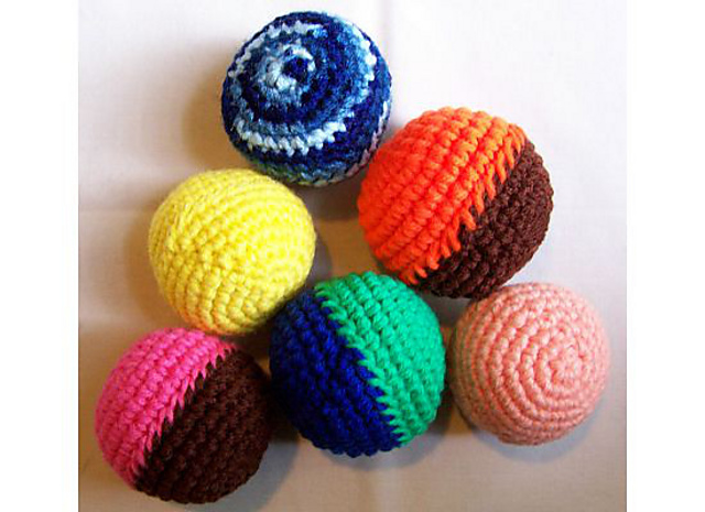 Ravelry: Stuffed Balls pattern by Naomi Davis