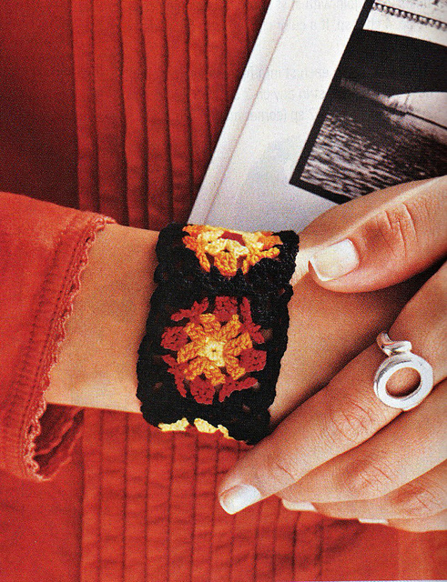 Ravelry: Lacy Grannies Bracelet pattern by Susan Lowman