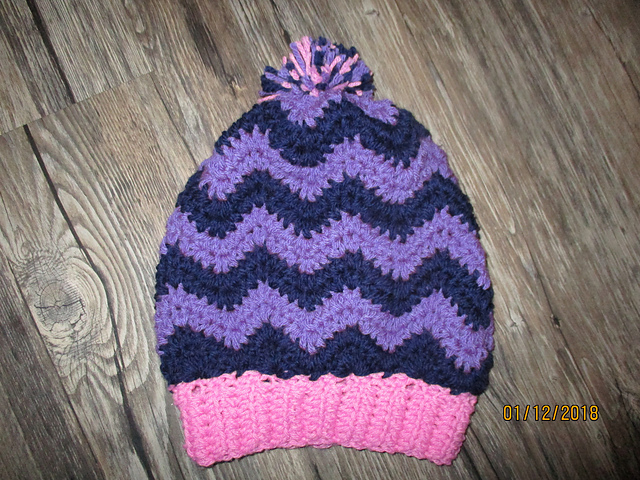 Ravelry: Chevron Hat pattern by Cecilia P.