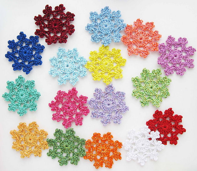 Ravelry: crochetgiftsshop's Little Christmas Doodad (Garland)