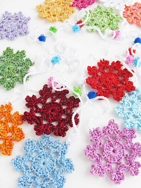 Ravelry: crochetgiftsshop's Little Christmas Doodad (Garland)