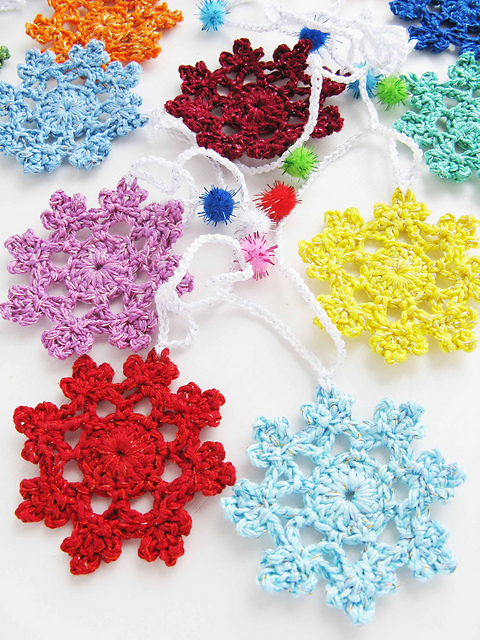 Ravelry: crochetgiftsshop's Little Christmas Doodad (Garland)