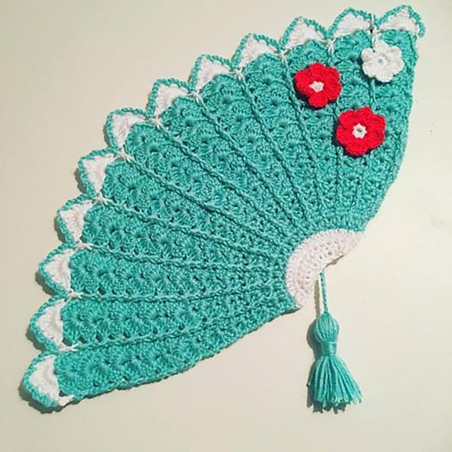 Ravelry: Spanish Fan Wall Art pattern by Elizabeth Seeley