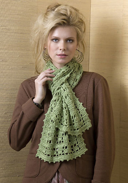 Ravelry: Europa Scarf pattern by Susan Lowman