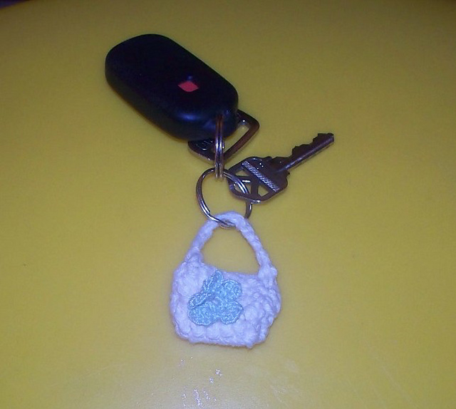 Ravelry: Crochet Purse Key Chain pattern by Lisa Rein