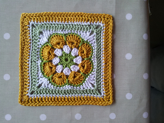 Ravelry: Crochet Square :: African Flower pattern by Crochet Tea Party