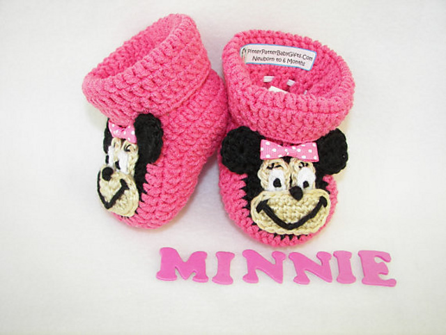 Ravelry: Minnie Mouse Baby Booties pattern by Sara Ayers