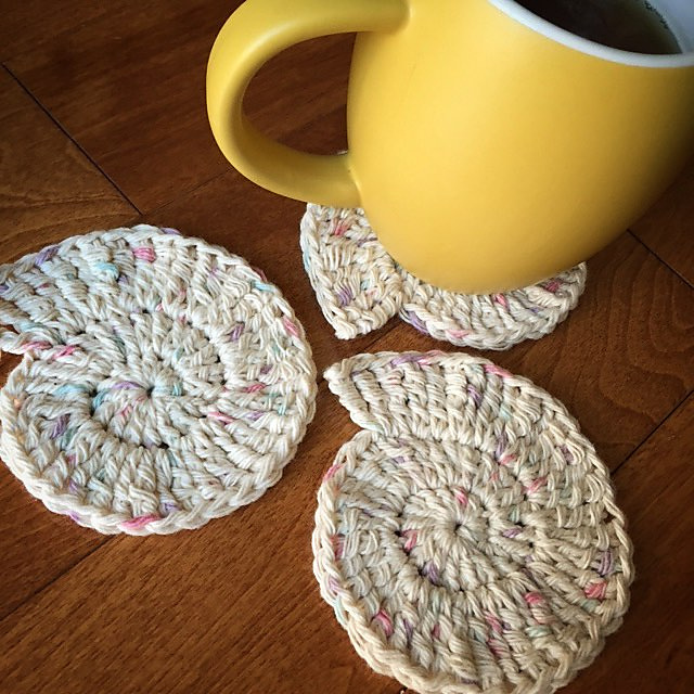 Ravelry: mollykmade's Seashell Coasters