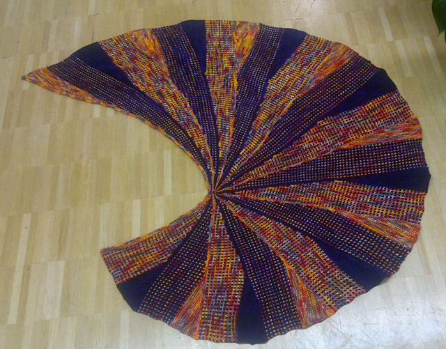 Ravelry: PYTHAGORAS pattern by Barbara Laumbacher