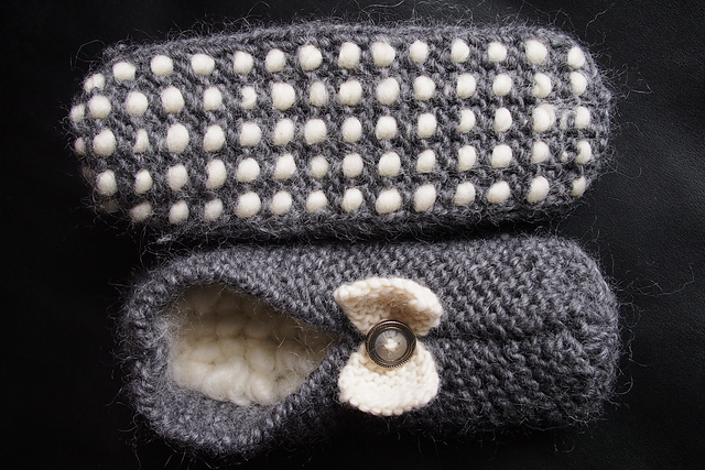 Ravelry: BandytKnits' Vintage Thrummed Slippers