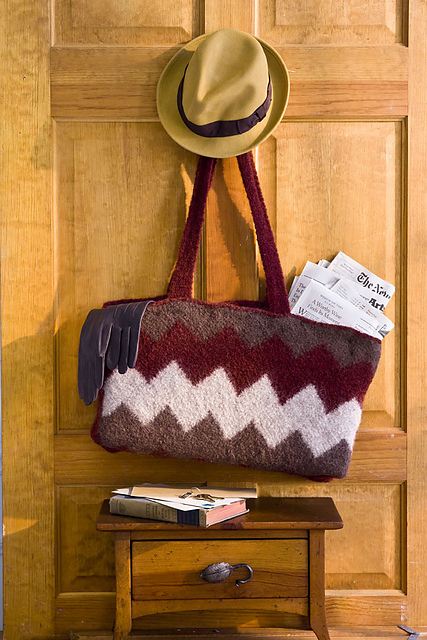 Ravelry: Felted Shoulder Bag pattern by Rosemary Drysdale