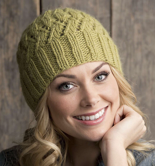 Ravelry: Winter Green pattern by Kirstie McLeod