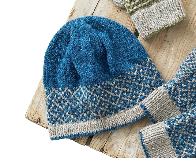 Ravelry: Diamond Fair Isle Pull On Hat pattern by Sirdar