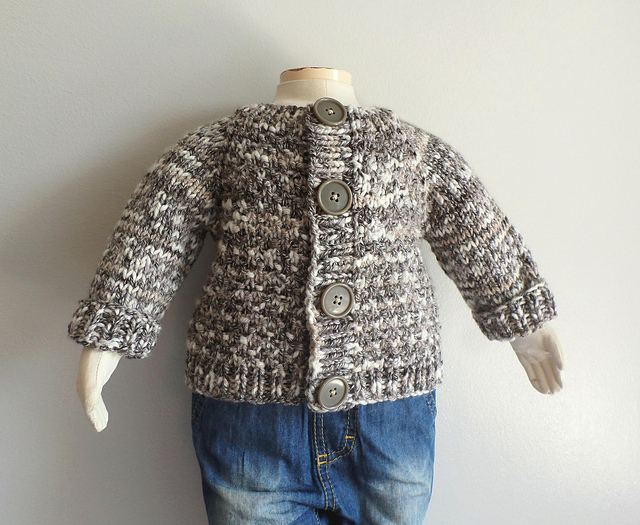 Ravelry: crumbgrubbers' Bulky Baby Cardi