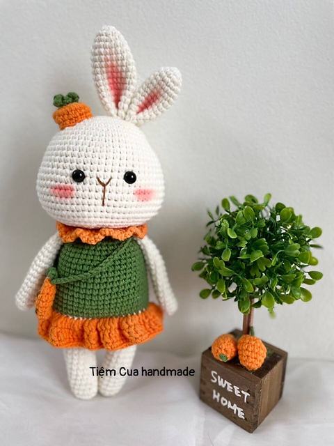 Ravelry: Usagi the Rabbit pattern by Thanh Hang