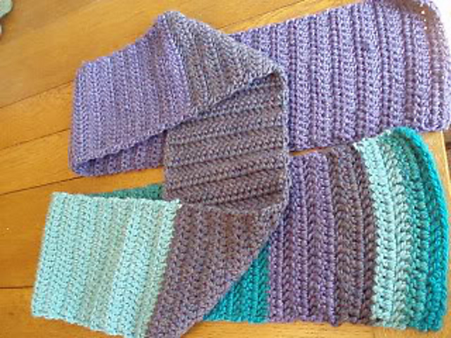 Ravelry: Fibonacci Scarf pattern by Kati Dawson