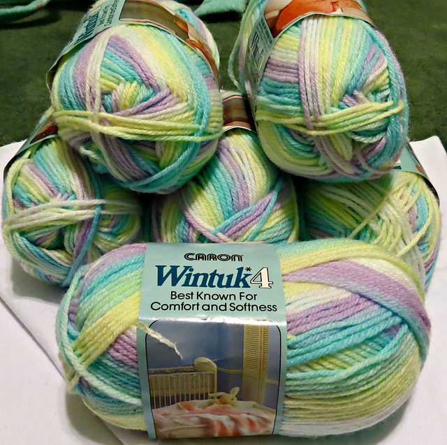 Ravelry: Caron Wintuk 4 Ombre (Monsanto)