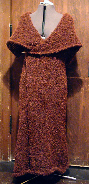 Ravelry: Long Shawl-Collar Coat pattern by Suss Cousins