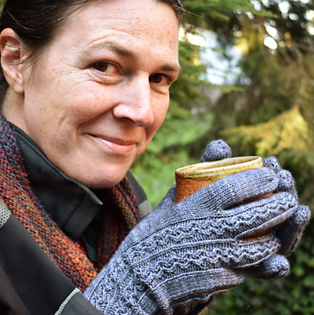 Ravelry: Continuity pattern by Jeny Staiman