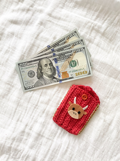 Ravelry: Red Envelope (Hong Bao) pattern by curiouspapaya