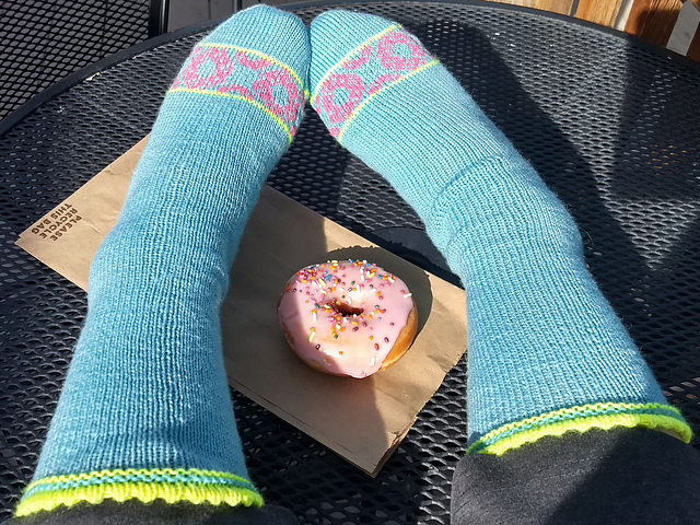 Ravelry: D'OH! nut Sock pattern by Kate Agner