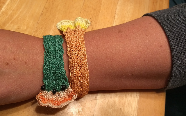 Ravelry: Tulip Ruffle Bracelets pattern by Kate Agner
