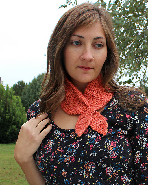 Ravelry: Handkerchief Scarf pattern by Lindsay Haynie