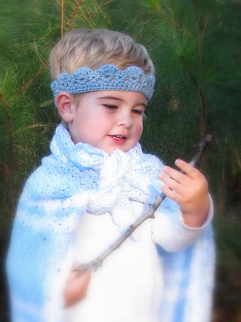 Ravelry: Prince Charming crown pattern by Lindsay Haynie