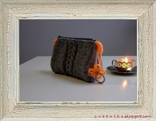 Ravelry: Cabled Wallet pattern by c v e t u l k a knits