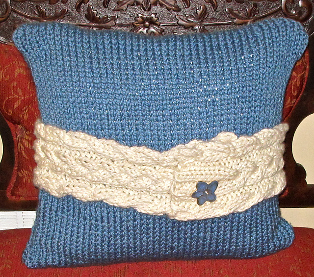 Ravelry: Thames Pillow pattern by Cynthia Brumpton