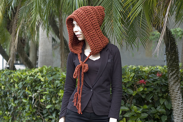 Ravelry: Chunky Hoodie pattern by Michelle Arellano