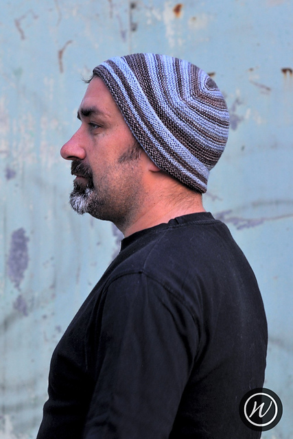 Ravelry: Cornered pattern by Woolly Wormhead